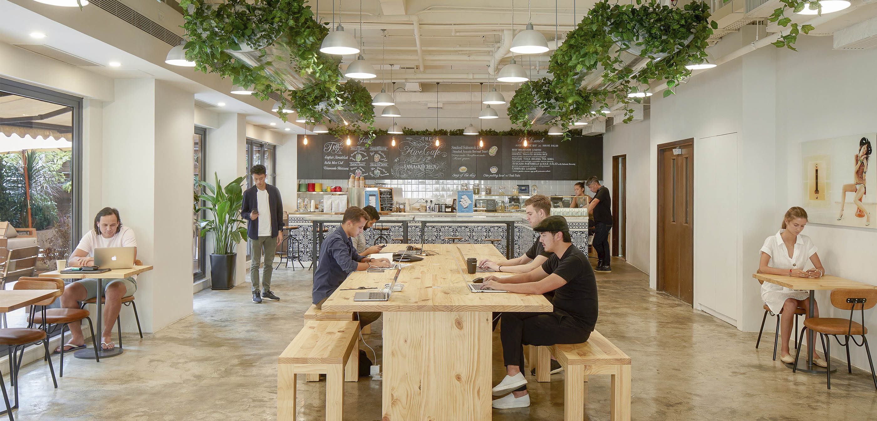 The Hive Worldwide | Collaborative Coworking Community